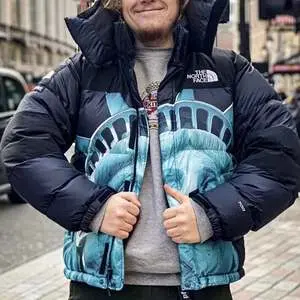 Supreme X The North Face Statue Of Liberty Mountain Jacket - Black/blue
