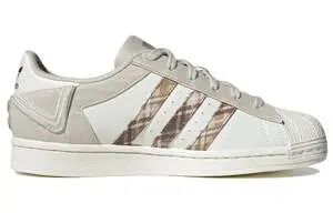 Adidas Originals Superstar Sneakers