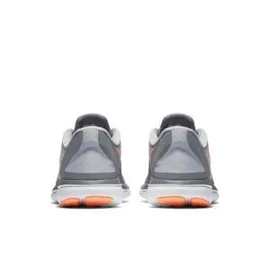 Nike Flex 2017 Rn Athletic Sneakers - Wolf Grey/sunset Glow