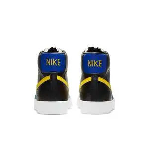 Nike Blazer Mid "peace, Love, And Basketball" Sneakers