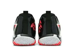 LI-NING Ground Flying 2 Lite Sneakers