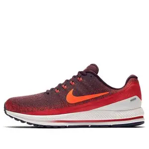 Nike Zoom Vomero 13 Athletic Sneakers