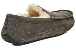 UGG Ascot Slipper - Grey