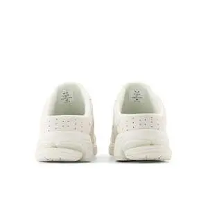NEW BALANCE 2002r Mule - White