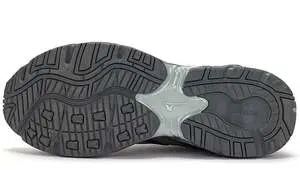 Mizuno Advtuenre Twe X Wandering Earth Low Top Sneakers