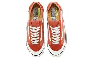VANS Style 136 Vr3 Low Top Sneakers - Red/white