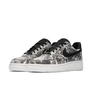 Nike Force 1 '07 Lxx Sneakers - Black