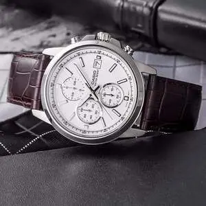 Casio Edifice Analog Chronograph Leather Strap Watch