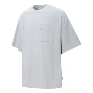 PUMA Logo Pocket T-shirt - Grey