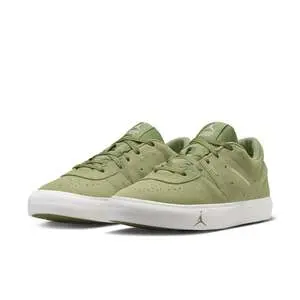 JORDAN Air Series Es Sneakers