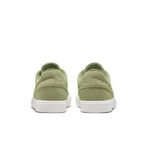 JORDAN Air Series Es Sneakers