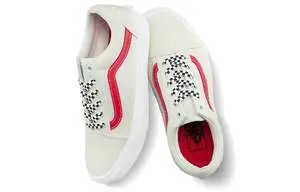 VANS Old Skool Low Top Sneakers - White/pink/red