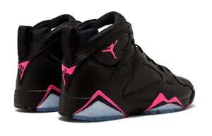 JORDAN 7 Retro 'hyper Pink