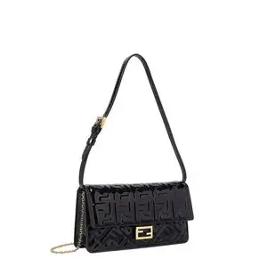 Fendi Baguette Wallet On Chain - Black