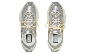 Gucci Run Sneaker Metallic Leather - Silver