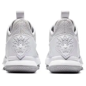 Nike Lebron Witness 4 Sneakers - White/grey