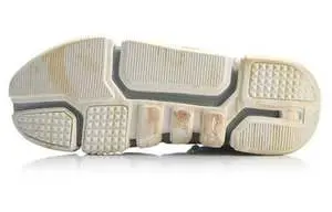 LI-NING Essence Ace High Top Sneakers