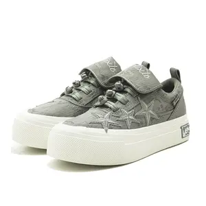 KAALIXTO Skateboarding Canvas Low Top Sneakers