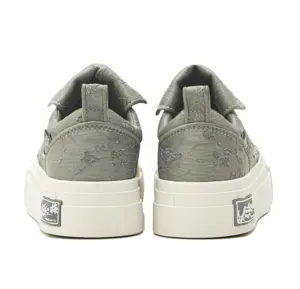 KAALIXTO Skateboarding Canvas Low Top Sneakers