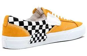 VANS Slip-on Cap Sneakers