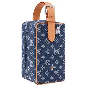 LOUIS VUITTON Locker Dopp Kit