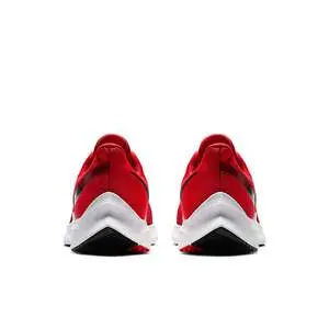 Nike Zoom Winflo 6 Low Top Sneakers - Red/black