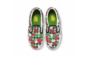 VANS Slip-on Sneakers With Strawberry Print - Black/white/red