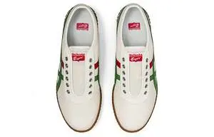 Onitsuka Tiger Tsunahiki Slip-on Sneakers