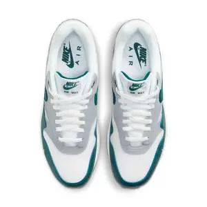 Nike Max 1 Lv8 Sneakers