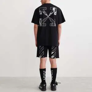 Off-White Arrow Short Sleeve T-shirt - Black