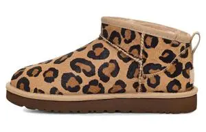 UGG Classic Ultra Mini Spotty Ankle Boots - Leopard