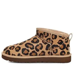 UGG UGG Classic Ultra Mini Spotty Ankle Boots Leopard