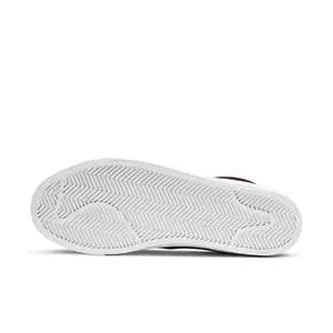 Nike Zoom Blazer Mid Sb Sneakers