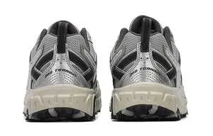 NEW BALANCE Low Top Sneakers
