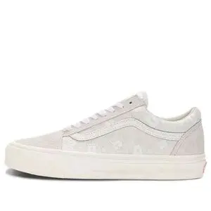 VANS Vans X Undefeated Old Skool Sneakers White/grey