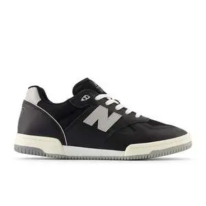 NEW BALANCE 600 X Tom Knox Sneakers - Black