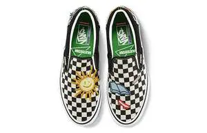 VANS Skateistan X Skate Slip-on Checkerboard - Black/white