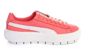 PUMA Platform Trace Leather Cleated Low Top Sneakers