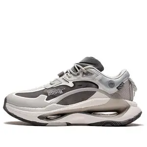LI-NING Infinity Low Top Sneakers - Default Colorway