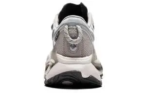 LI-NING Infinity Low Top Sneakers