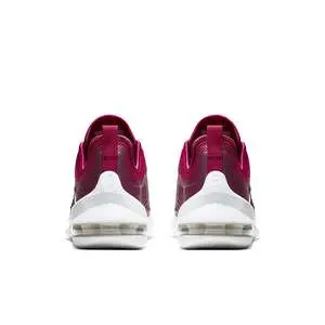 Nike Max Axis Sneakers