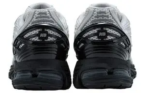 NEW BALANCE 1906r X Comme Des Garcons Homme Sneakers - White/black