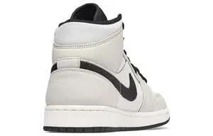JORDAN 1 Retro Mid Se Sneakers - Light Bone/cone/black