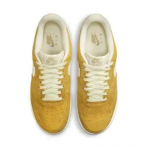 Nike Force 1 '07 Low Top Sneakers