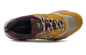 NEW BALANCE 997h Sneakers - Yellow