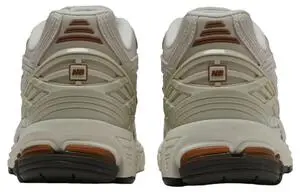 NEW BALANCE 1906r Sneakers