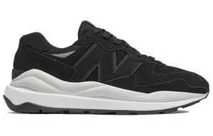 NEW BALANCE 57/40 Sneakers - Black/white