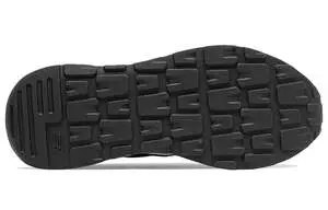 NEW BALANCE 57/40 Sneakers - Black/white
