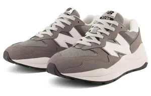 NEW BALANCE 57/40 Sneakers - White/brown