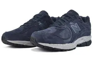 NEW BALANCE 2002r Sneakers - Navy